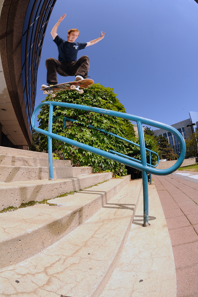 Dillon Buss - Skate Jawn