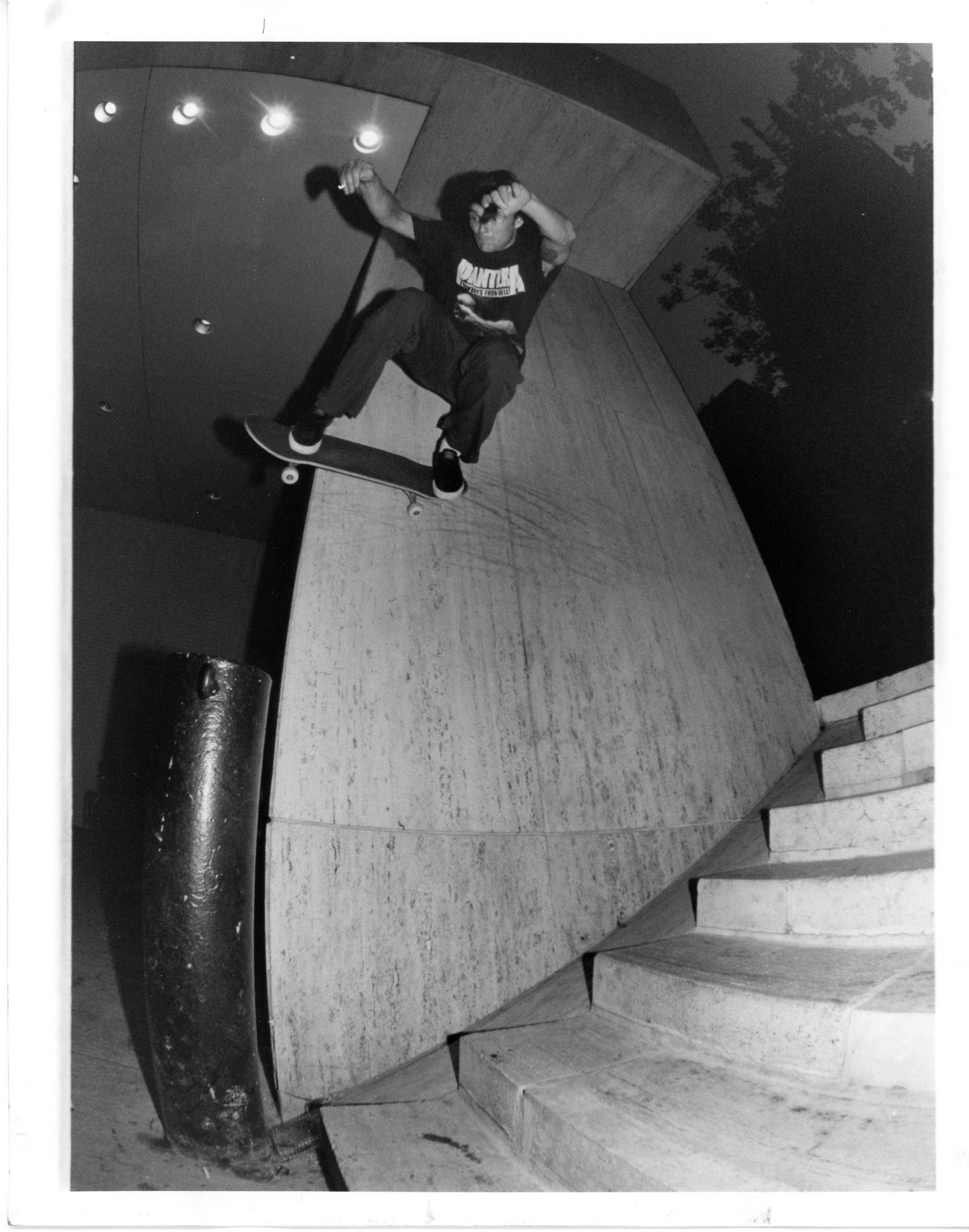 In the darkroom with Ryan Mettz - Skate Jawn